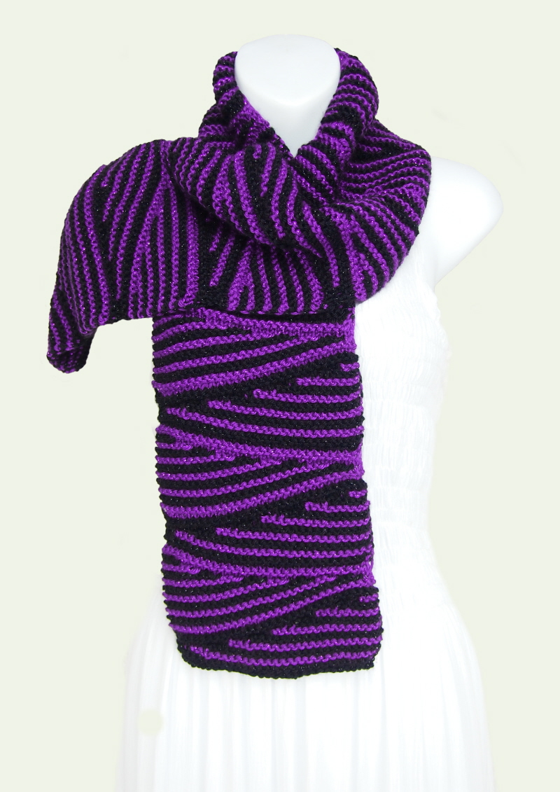 SarongsEtc.com - Hand-Knit, Wedges Zig-Zag Two-Color Soft Scarves
